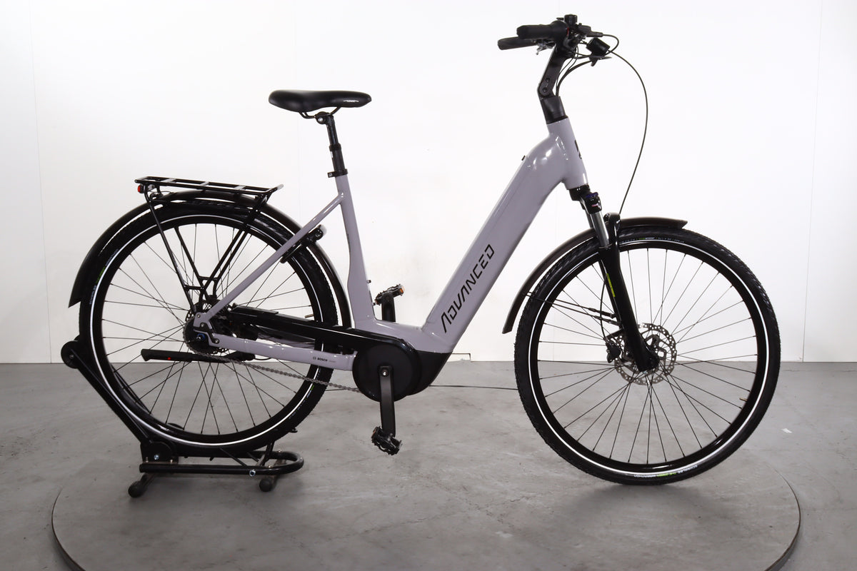 Advanced Tour Pro Wave Refurbished E-Bike | Upway