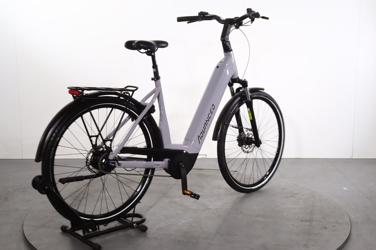 Advanced Tour Pro Wave Refurbished E-Bike | Upway