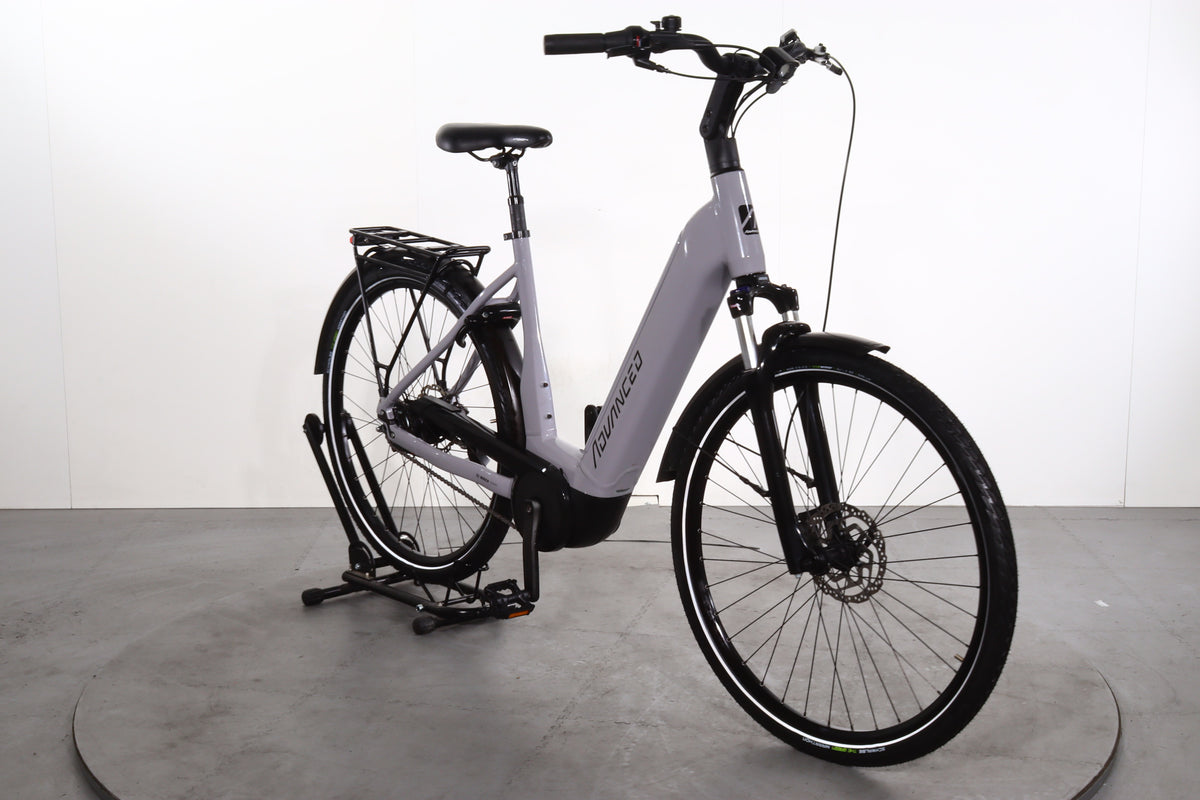 Advanced Tour Pro Wave Refurbished E-Bike | Upway
