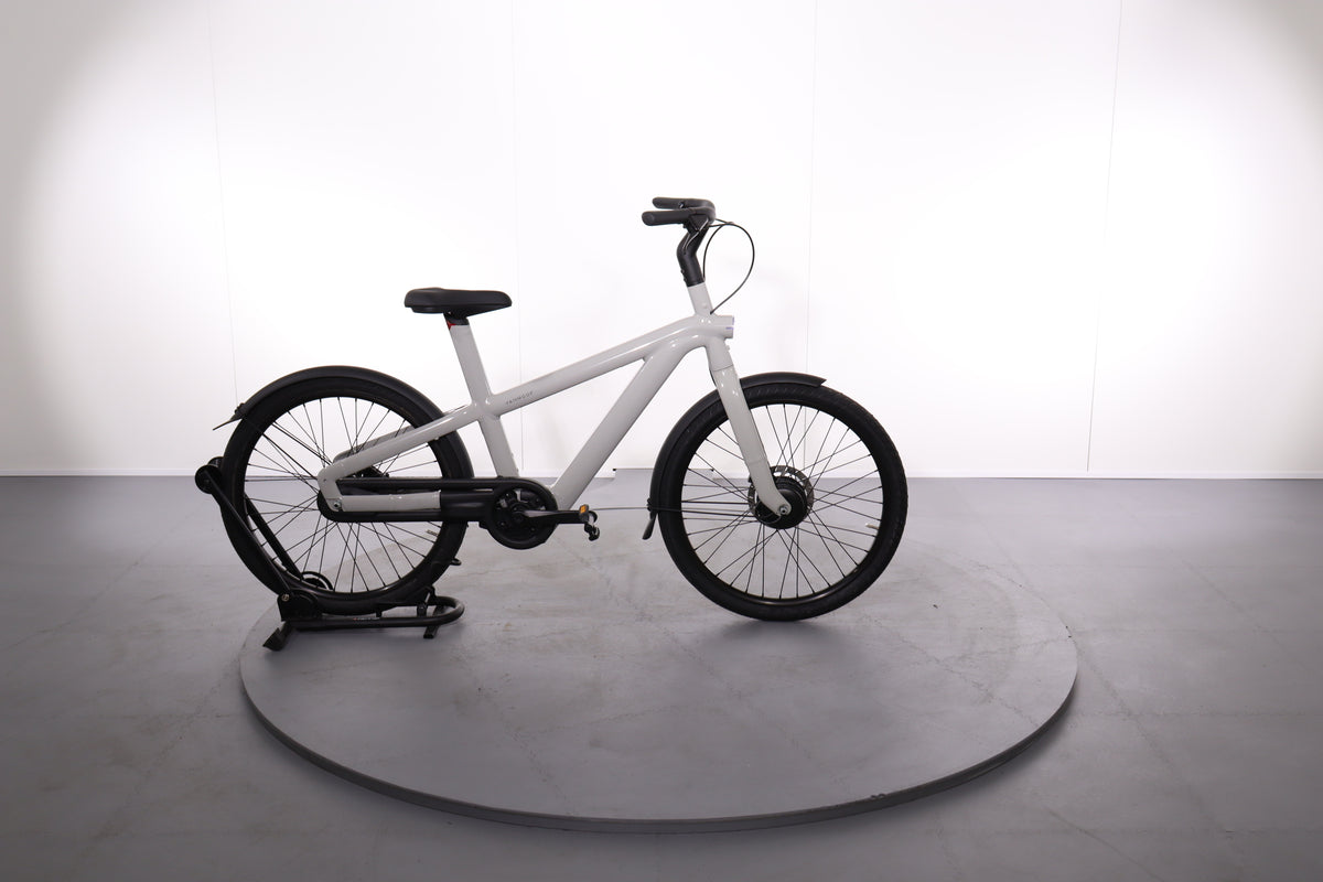 VanMoof s5 Refurbished E-Bike | Upway